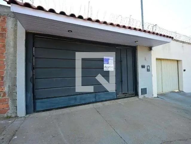 Casa / Sobrado para Locação em Goiânia/GO Vila Mooca 3 Quartos