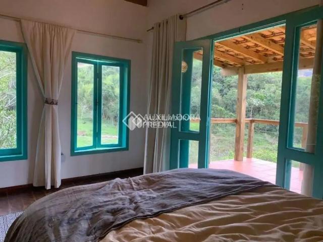 Casa / Sobrado para Locação em Garopaba/SC Ferraz 2 Quartos