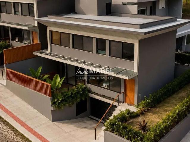 Casa / Sobrado para Locação em Garopaba/SC Jardim Panorâmico 3 Quartos