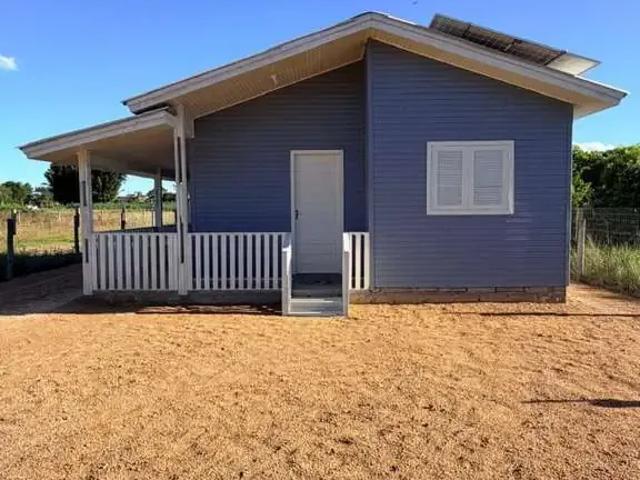 Casa / Sobrado para Locação em Garopaba/SC Limpa 3 Quartos