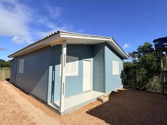 Casa / Sobrado para Locação em Garopaba/SC Limpa 3 Quartos