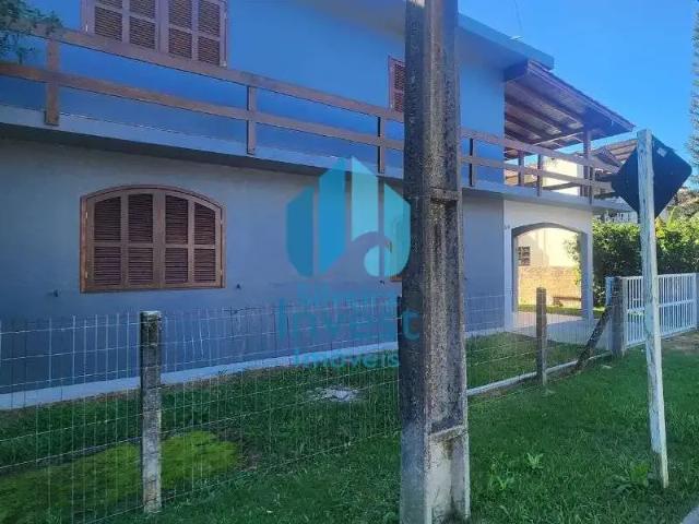 Casa / Sobrado para Locação em Garopaba/SC Praia da Ferrugem 3 Quartos