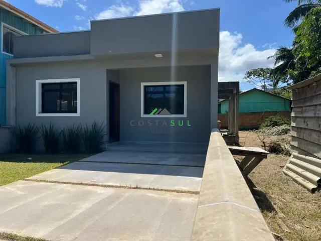Casa / Sobrado para Locação em Garopaba/SC Ressacada 3 Quartos