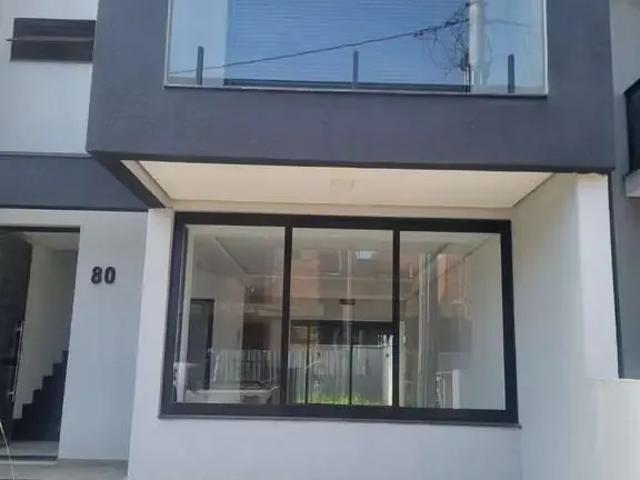 Casa / Sobrado para Locação em Gravataí/RS Jansen 3 Quartos