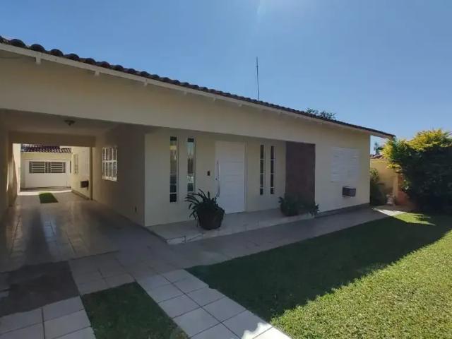 Casa / Sobrado para Locação em Gravataí/RS Natal 4 Quartos