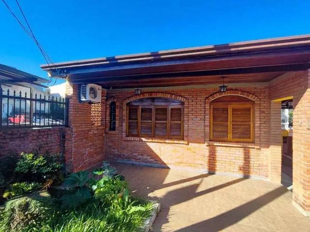 Casa / Sobrado para Locação em Gravataí/RS Passo das Pedras 3 Quartos