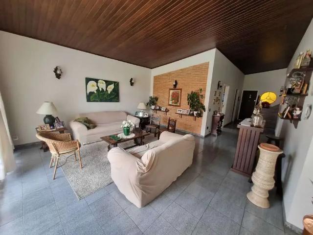 Casa / Sobrado para Locação em Guaratinguetá/SP Vila Paraiba 3 Quartos