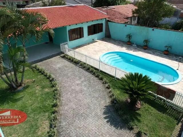 Casa / Sobrado para Locação em Guaratuba/PR Cohapar 5 Quartos