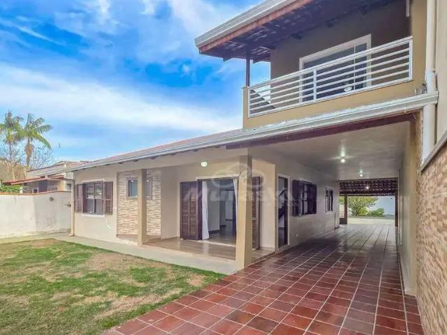 Casa / Sobrado para Locação em Guaratuba/PR Cohapar 5 Quartos