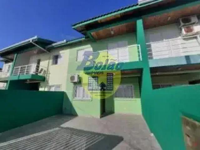 Casa / Sobrado para Locação em Guaratuba/PR Centro 3 Quartos