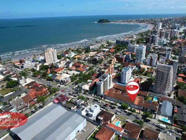 Casa / Sobrado para Locação em Guaratuba/PR Centro 3 Quartos