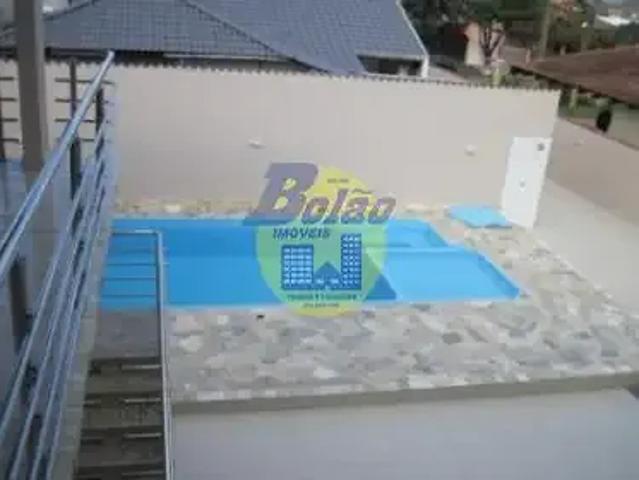 Casa / Sobrado para Locação em Guaratuba/PR Centro 5 Quartos