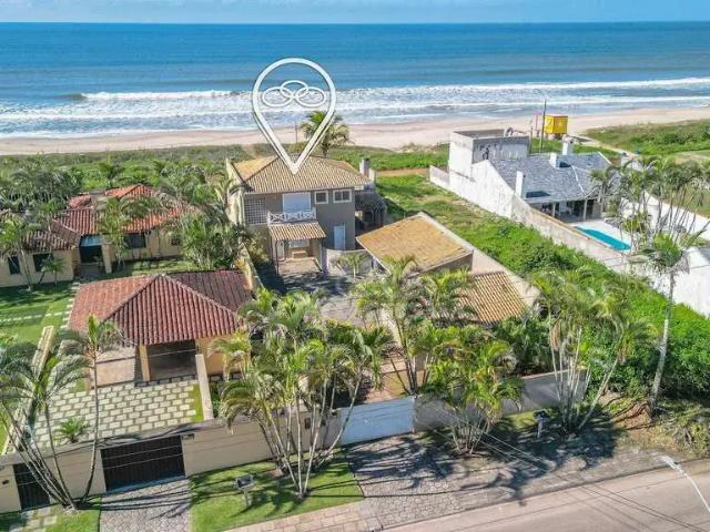 Casa / Sobrado para Locação em Guaratuba/PR Brejatuba 3 Quartos