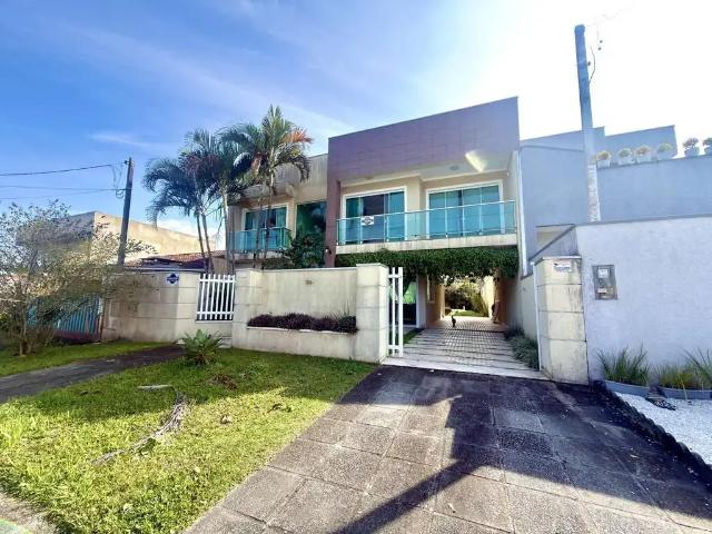 Casa / Sobrado para Locação em Guaratuba/PR Brejatuba 5 Quartos