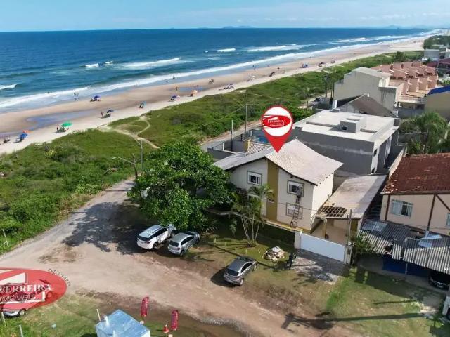 Casa / Sobrado para Locação em Guaratuba/PR Brejatuba 5 Quartos