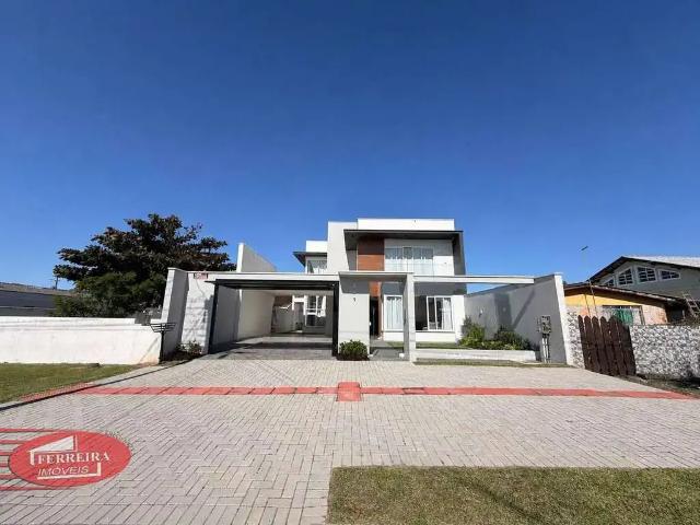 Casa / Sobrado para Locação em Guaratuba/PR Nereidas 4 Quartos