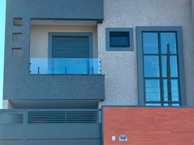 Casa / Sobrado para Locação em Guarapuava/PR Vila Bela 3 Quartos