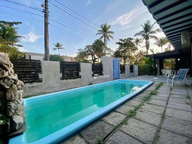 Casa / Sobrado para Locação em Guarujá/SP Balneário Praia do Pernambuco 4 Quartos