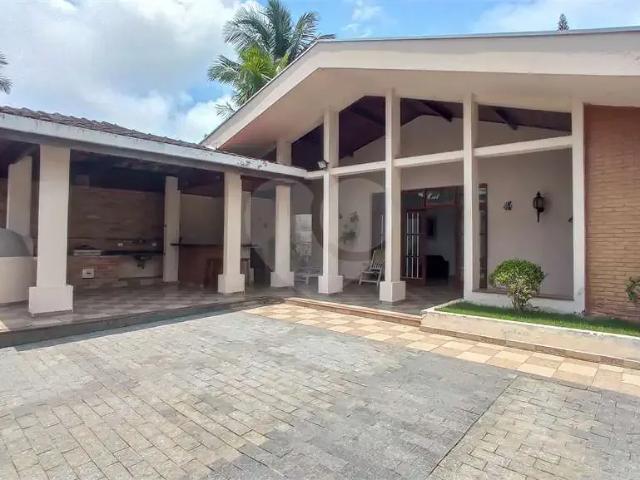 Casa / Sobrado para Locação em Guarujá/SP Jardim Virgínia 4 Quartos