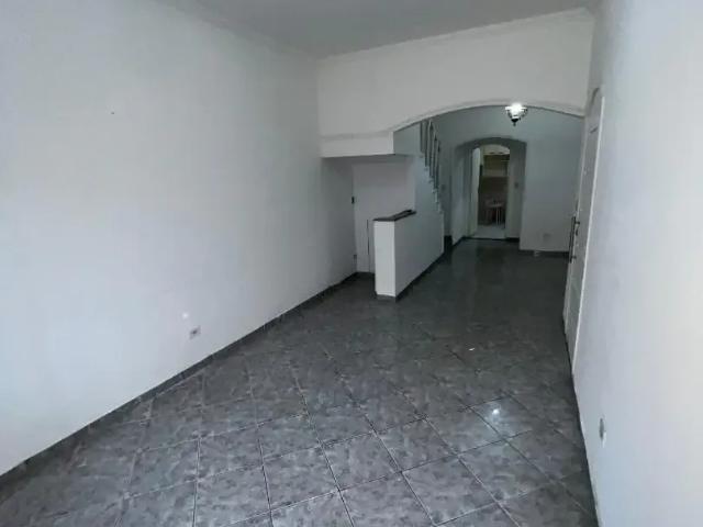 Casa / Sobrado para Locação em Guarujá/SP Jardim Helena Maria 3 Quartos