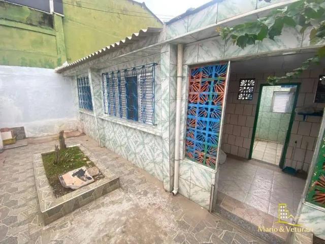 Casa / Sobrado para Locação em Guarujá/SP Vila Santa Rosa 2 Quartos