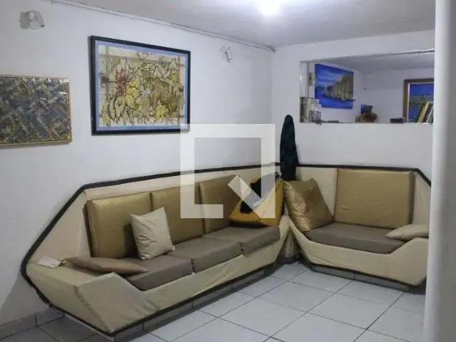 Casa / Sobrado para Locação em Guarulhos/SP Conjunto Inocoop Bonsucesso 2 Quartos