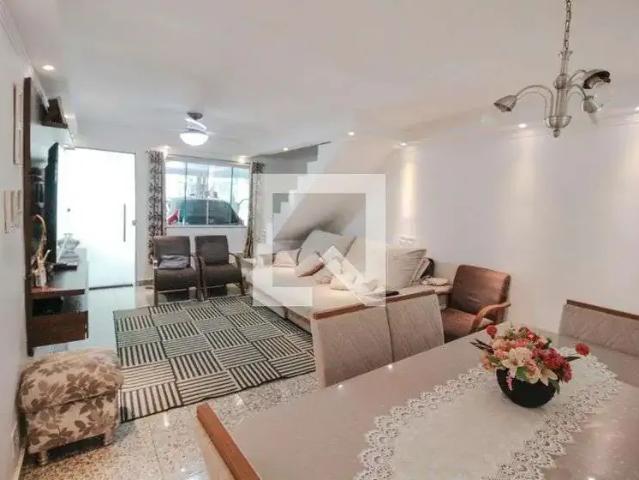 Casa / Sobrado para Locação em Guarulhos/SP Conjunto Inocoop Bonsucesso 2 Quartos