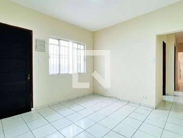 Casa / Sobrado para Locação em Guarulhos/SP Conjunto Residencial Paes de Barros 2 Quartos
