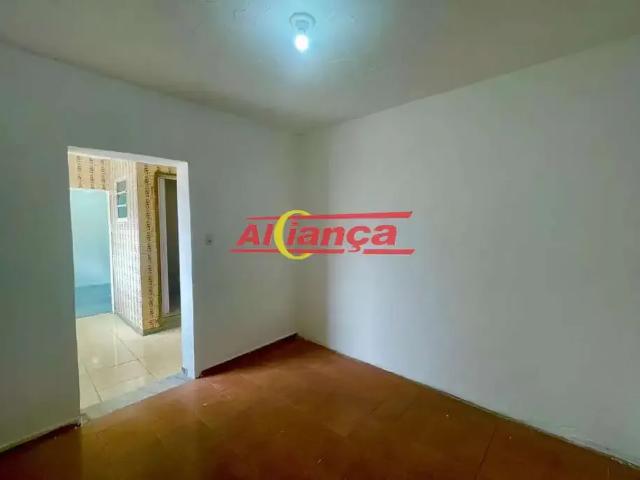 Casa / Sobrado para Locação em Guarulhos/SP Centro 1 Quartos