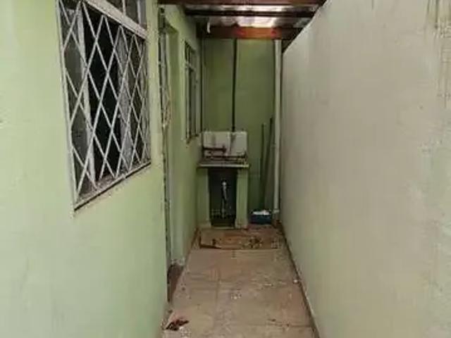 Casa / Sobrado para Locação em Guarulhos/SP Centro 1 Quartos