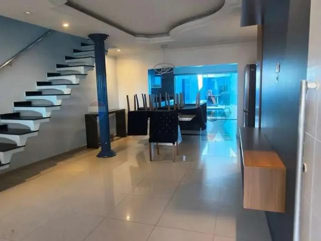 Casa / Sobrado para Locação em Guarulhos/SP Chácara Cabuçu 3 Quartos