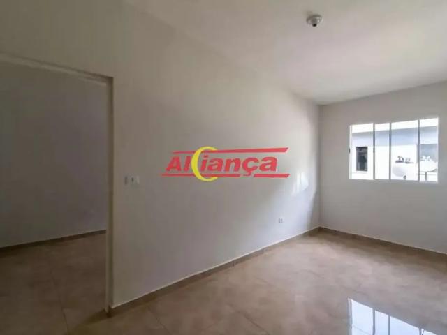 Casa / Sobrado para Locação em Guarulhos/SP Chácara Cabuçu 1 Quartos