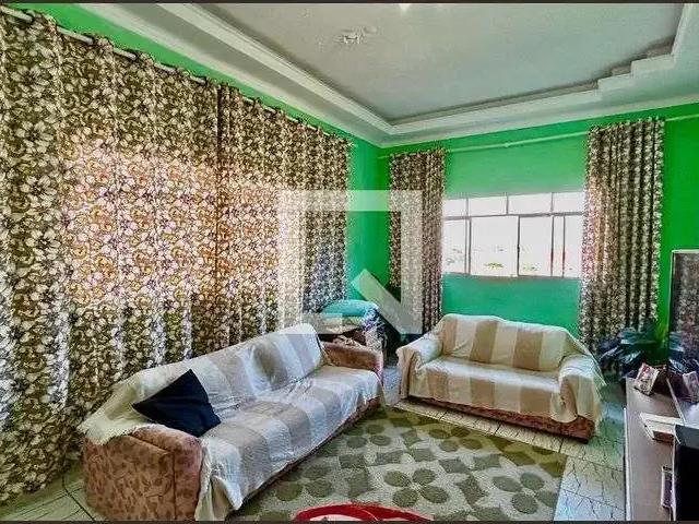 Casa / Sobrado para Locação em Guarulhos/SP Chácara das Lavras 4 Quartos