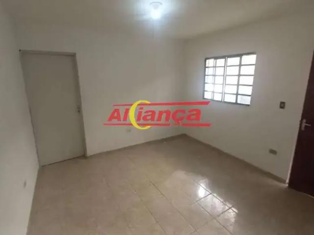 Casa / Sobrado para Locação em Guarulhos/SP Cidade Aracilia 1 Quartos