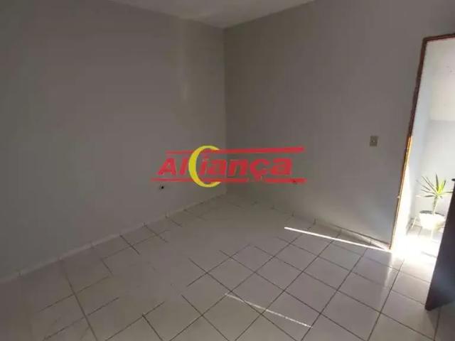 Casa / Sobrado para Locação em Guarulhos/SP Cidade Aracilia 1 Quartos