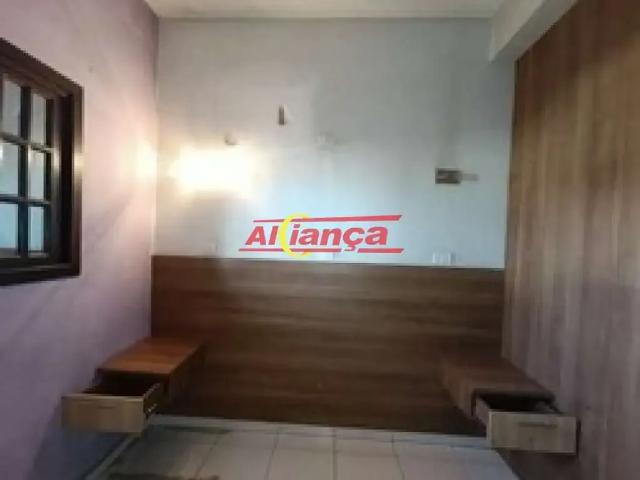 Casa / Sobrado para Locação em Guarulhos/SP Bonsucesso 1 Quartos