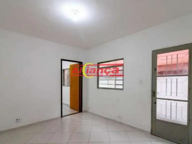 Casa / Sobrado para Locação em Guarulhos/SP Gopoúva 1 Quartos