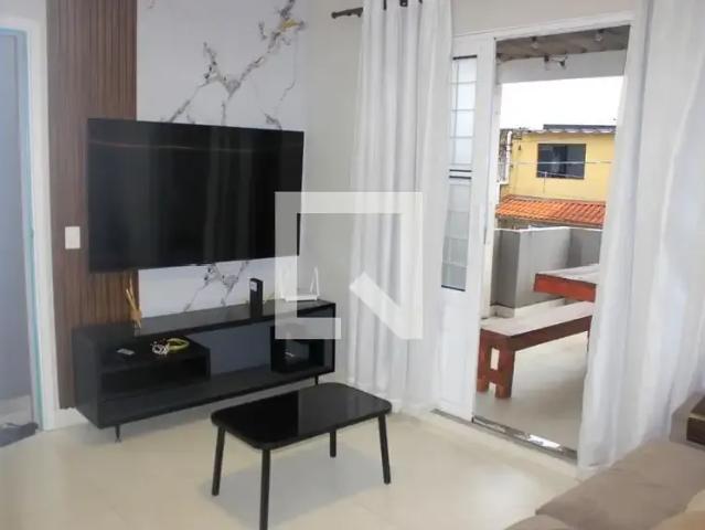 Casa / Sobrado para Locação em Guarulhos/SP Gopoúva 2 Quartos