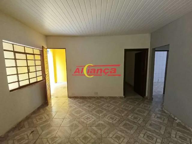 Casa / Sobrado para Locação em Guarulhos/SP Gopoúva 2 Quartos