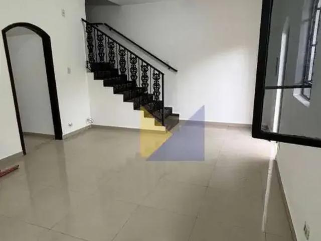 Casa / Sobrado para Locação em Guarulhos/SP Gopoúva 3 Quartos