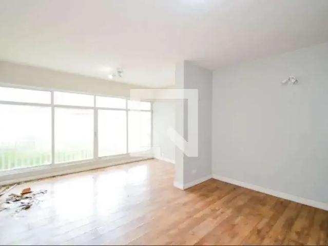 Casa / Sobrado para Locação em Guarulhos/SP Jardim Maia 3 Quartos