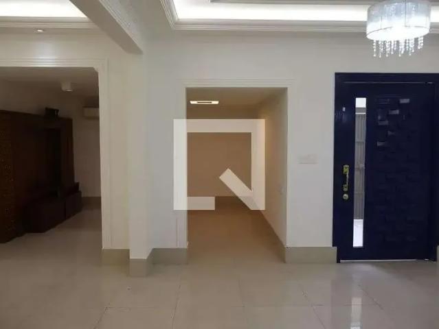 Casa / Sobrado para Locação em Guarulhos/SP Jardim Maia 4 Quartos