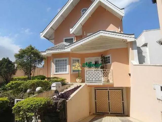 Casa / Sobrado para Locação em Guarulhos/SP Jardim Maia 4 Quartos