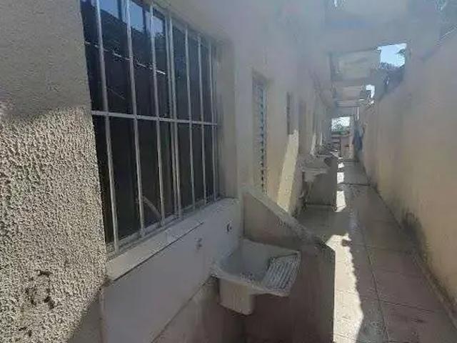 Casa / Sobrado para Locação em Guarulhos/SP Jardim Maria de Lourdes 1 Quartos