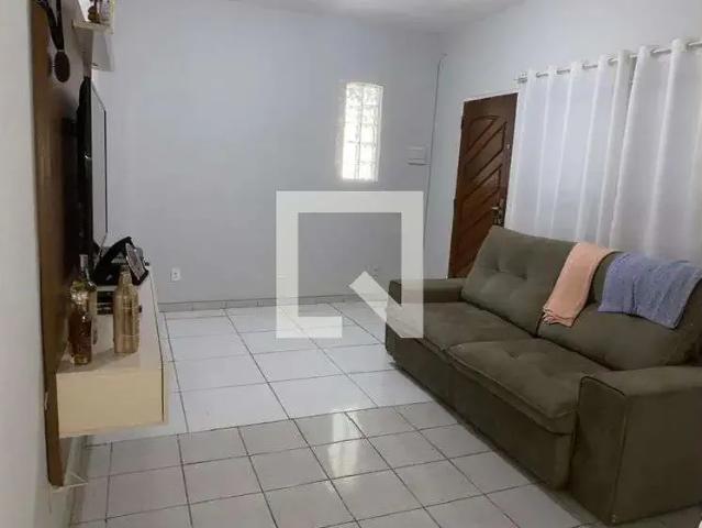 Casa / Sobrado para Locação em Guarulhos/SP Jardim Nova Cidade 4 Quartos