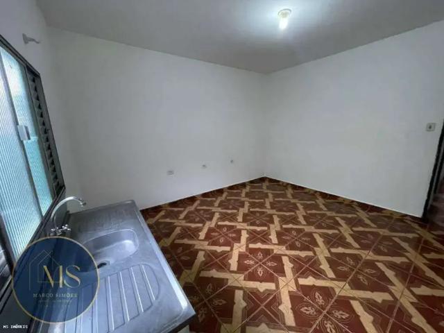 Casa / Sobrado para Locação em Guarulhos/SP Jardim Nova Guarulhos 2 Quartos