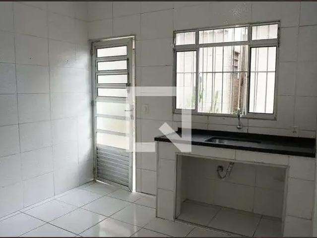 Casa / Sobrado para Locação em Guarulhos/SP Jardim Adriana 2 Quartos