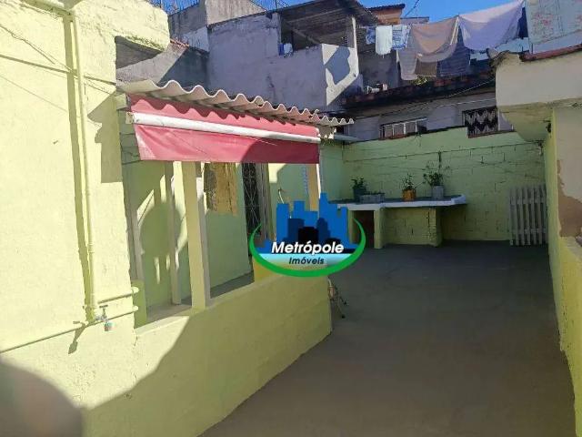 Casa / Sobrado para Locação em Guarulhos/SP Jardim Almeida Prado 1 Quartos