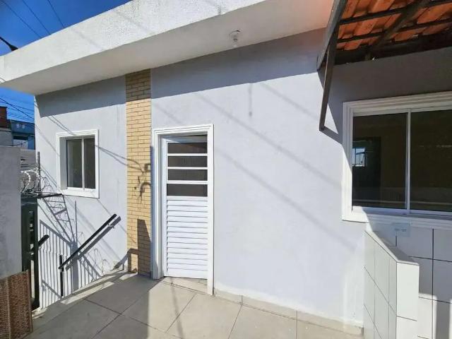 Casa / Sobrado para Locação em Guarulhos/SP Jardim Angélica 2 Quartos