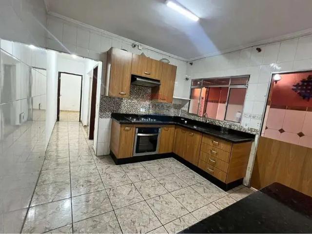Casa / Sobrado para Locação em Guarulhos/SP Jardim Bela Vista 3 Quartos